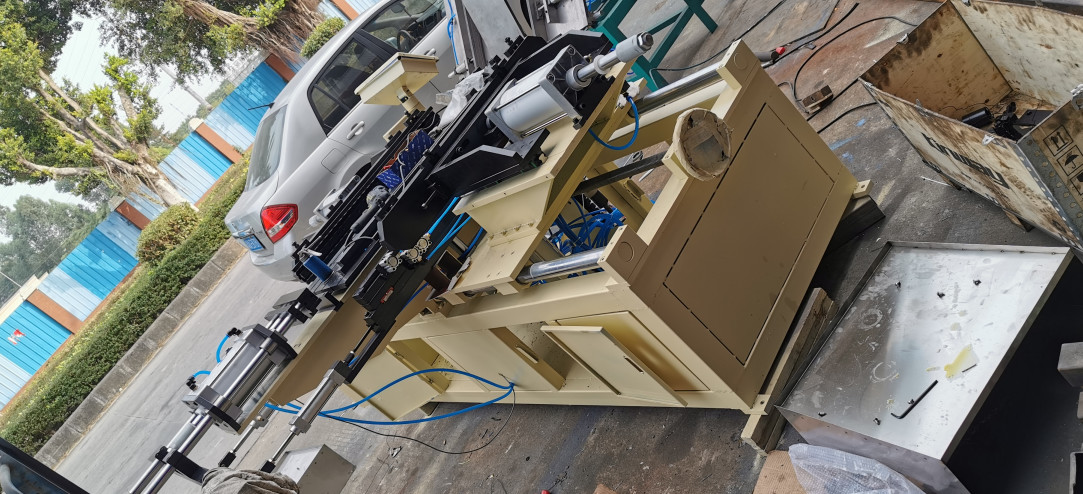 Semi Automatic Aluminum Radiator Core Builder Machine Maximum Size 900 ...