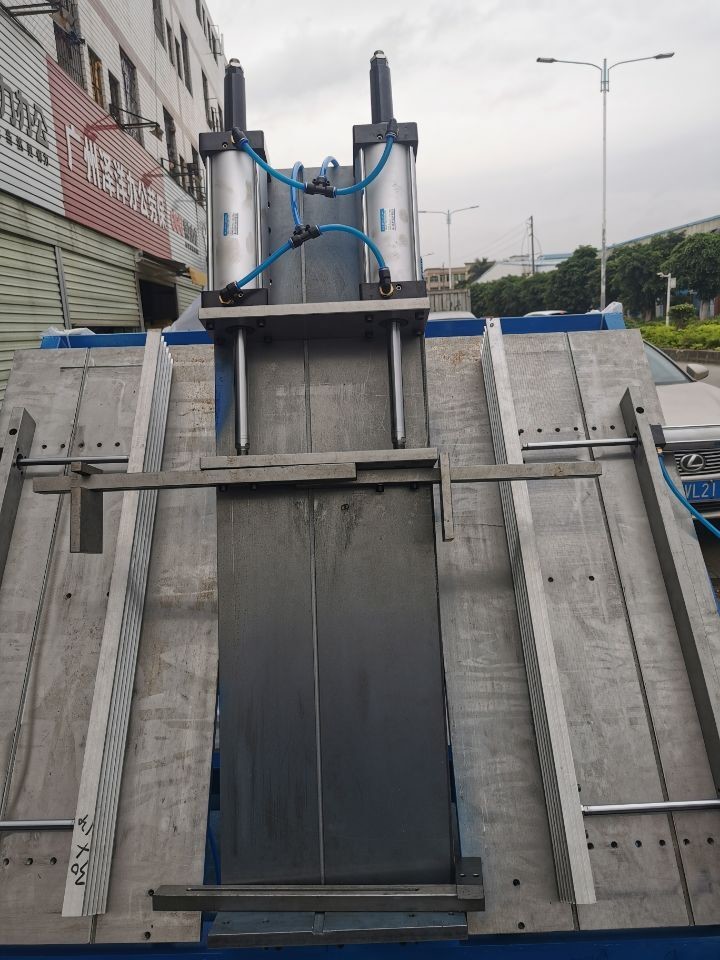 Semi Automatic Vertical Type Core Assembly Machine Core Builder Machine